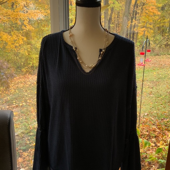 Elan | Tops | Elan Waffle Weave Shirt | Poshmark